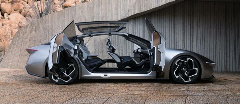 Chrysler Halcyon Concept: Pioneering Electric Future | Crystal CDJR